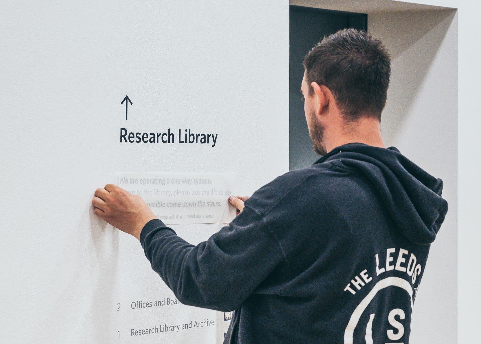 THE LEEDS SIGN CO. Independent Sign Company