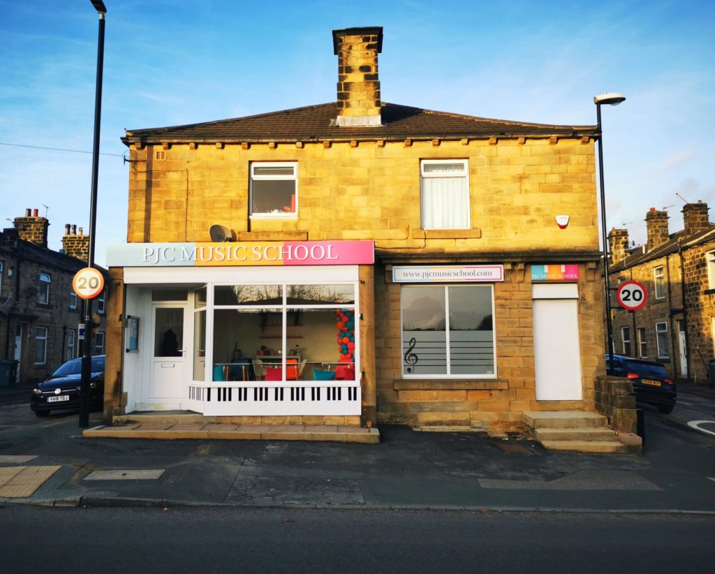 Reviews – THE LEEDS SIGN CO.